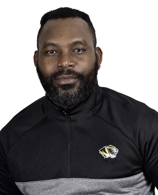 Osaze earns 3MT People’s Choice Award for turning tricky plastic into ...