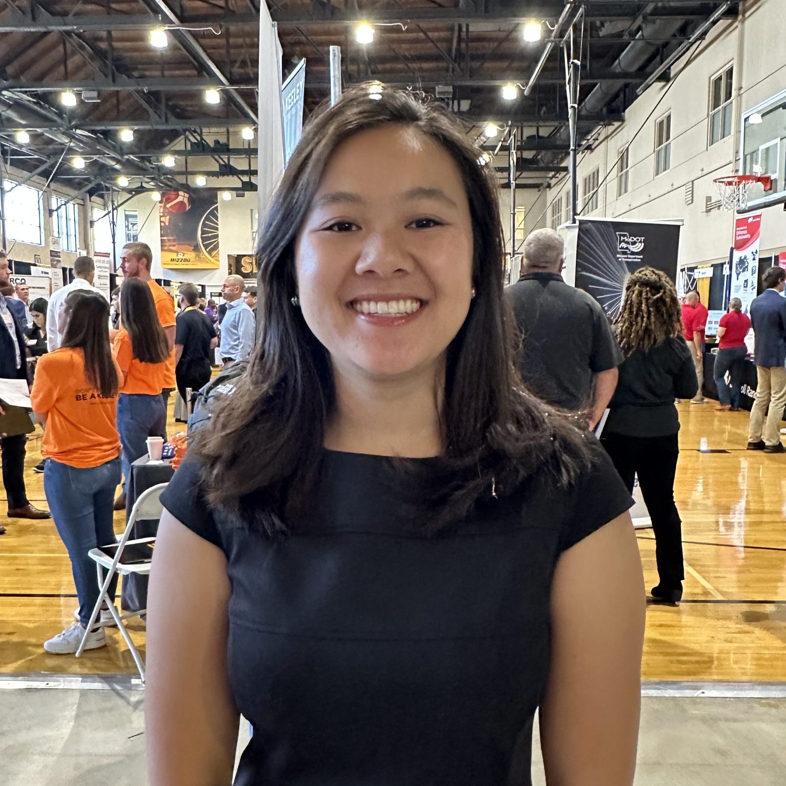 Engineers find careers, internships at fall 2023 career fair